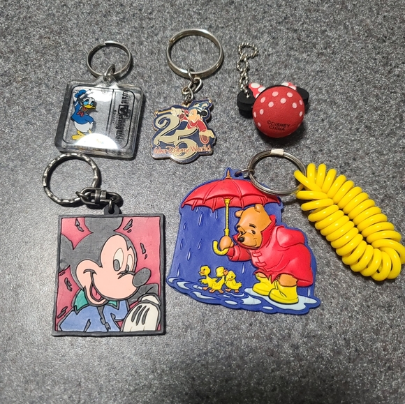 Disney | Accessories | Lot Of Disney Key Chains | Poshmark